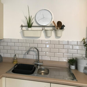 Elizabeth Created A Traditional Kitchen Splashback With Grey Metro ...