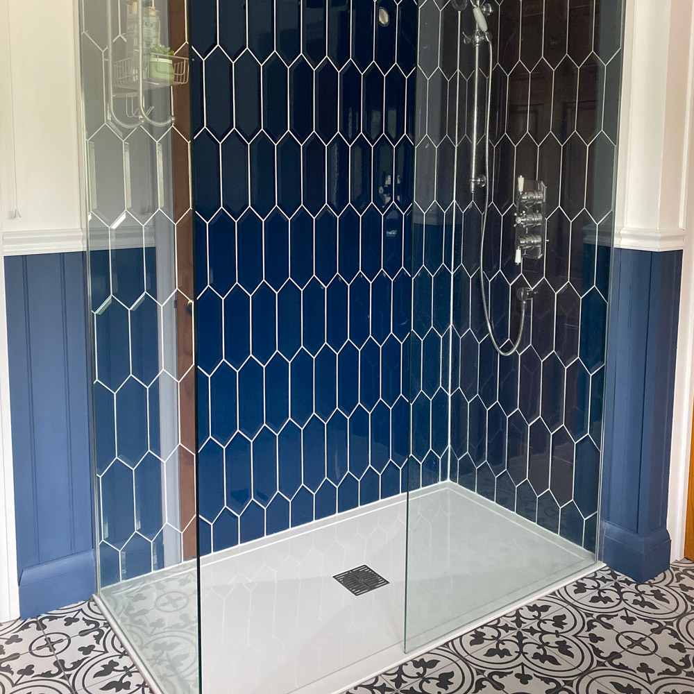 Nicola's Bold Bathroom Features our Navy Pickett Tiles | Walls and Floors