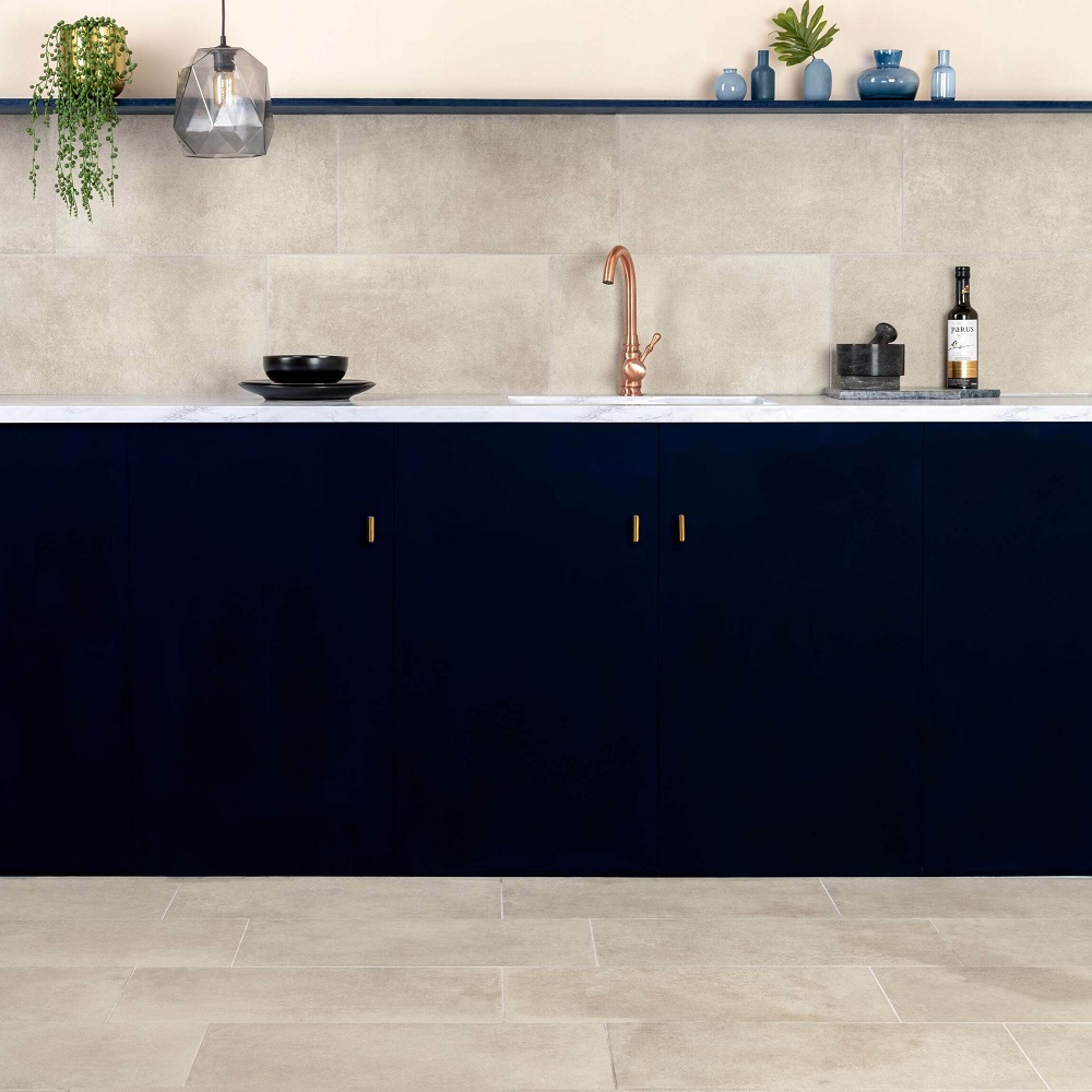 Unleash your Creativity with Our Dark Kitchen Ideas - Walls and Floors